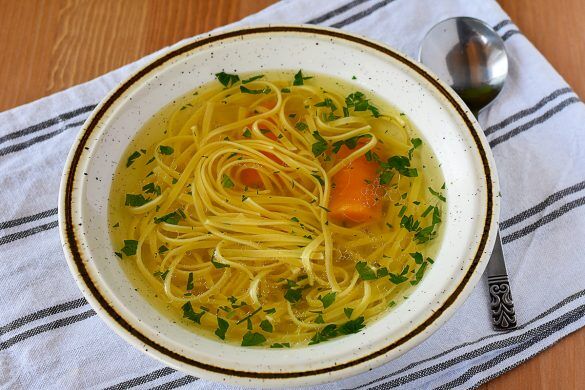 Ciorba de fasole galbena pastai - Bucătăria Urecheatei
