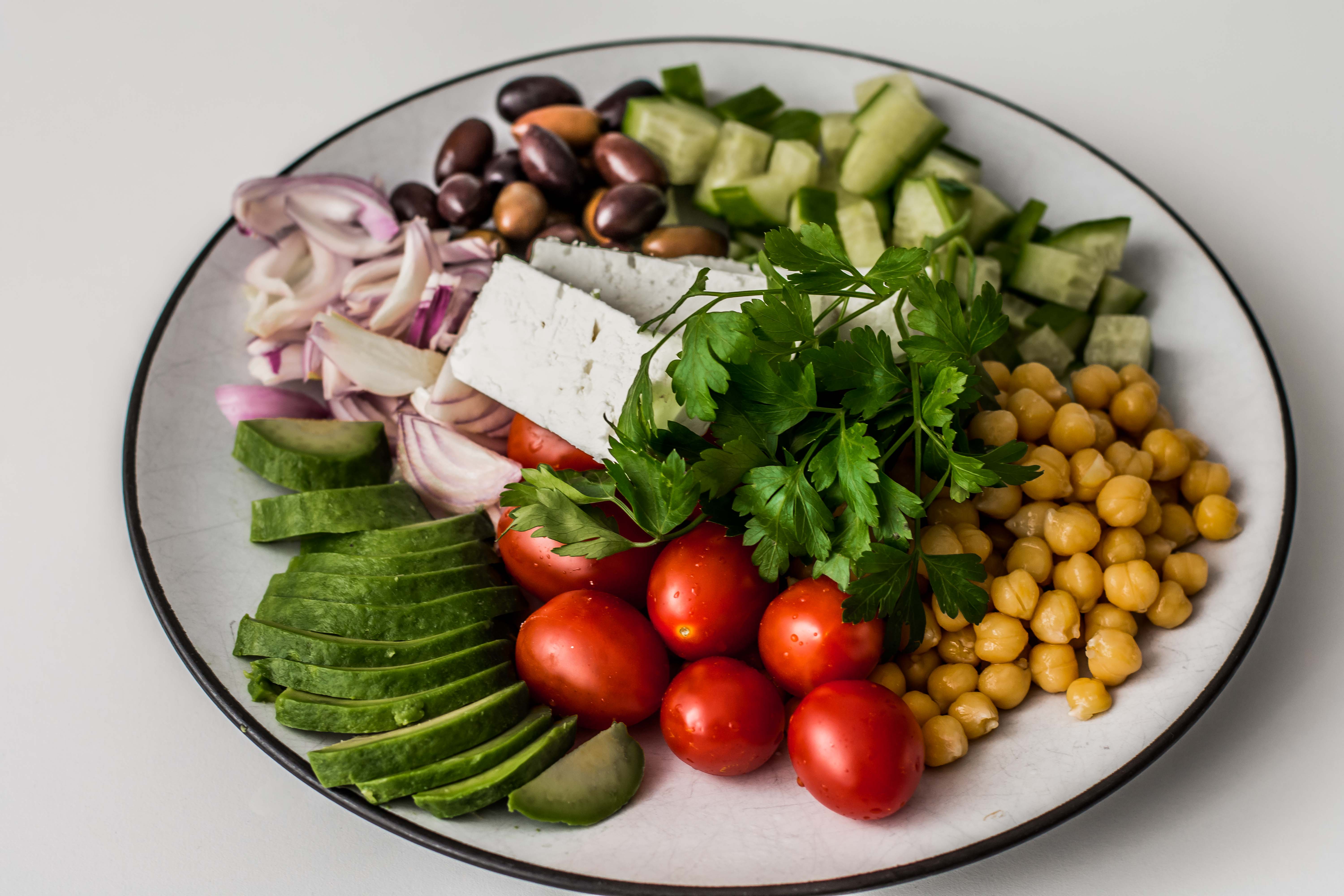 Salata de naut cu telemea de capra - Bucătăria Urecheatei